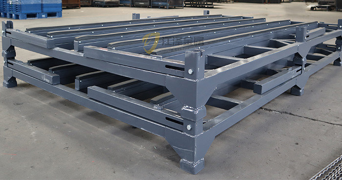 Heavy Duty Powder Coated Stackable Racks With 4 Posts And 4 Layers