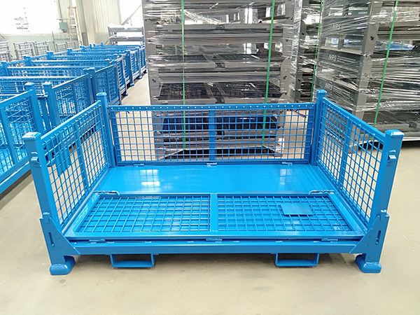 Customized Collapsible Pallet Cages With Padlock Locking System