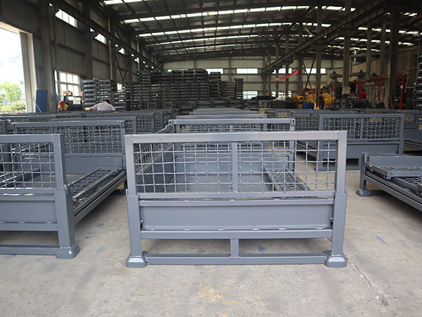 Galvanized Wire Mesh Pallet Cage For Corrosion-Resistant And Hygienic ...